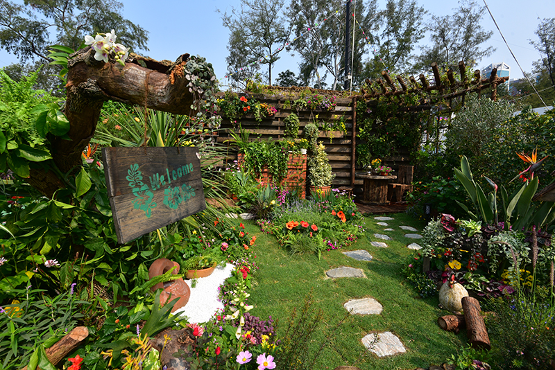 Western Style Gardens